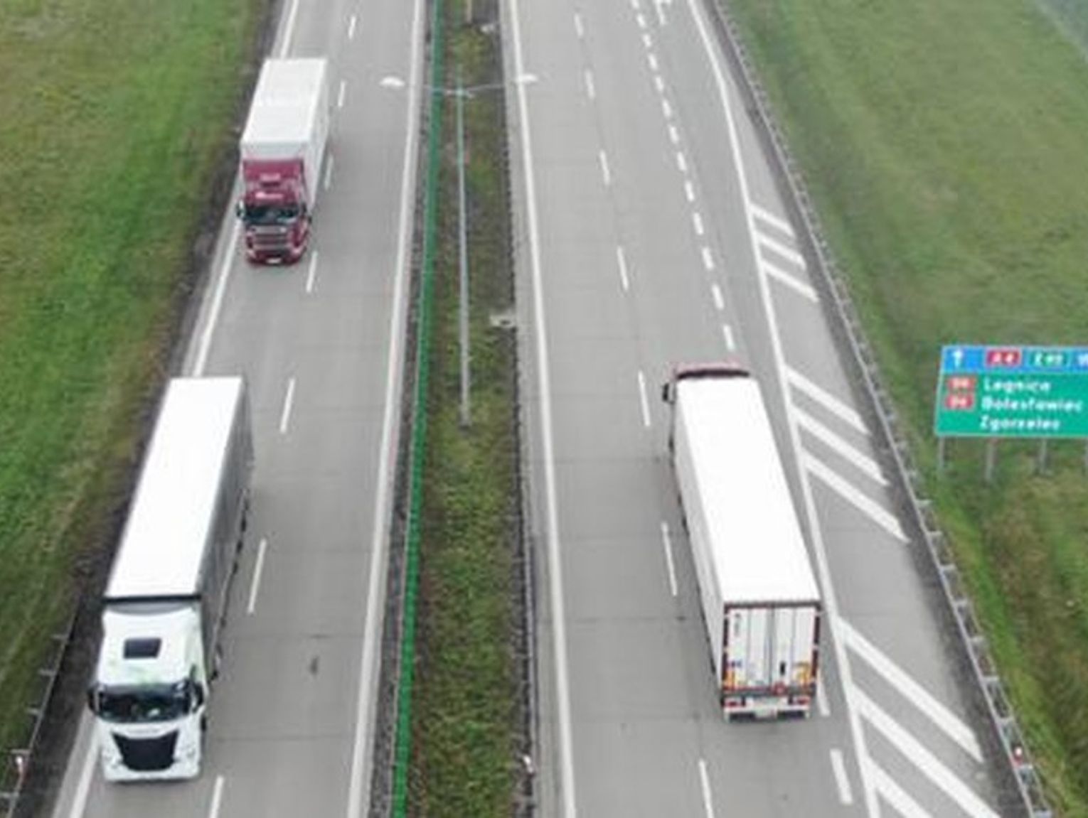 Podnieśli ceny za przejazd autostradą A4. Mocna reakcja ministra Podnieśli ceny za przejazd autostradą A4. Mocna reakcja ministra